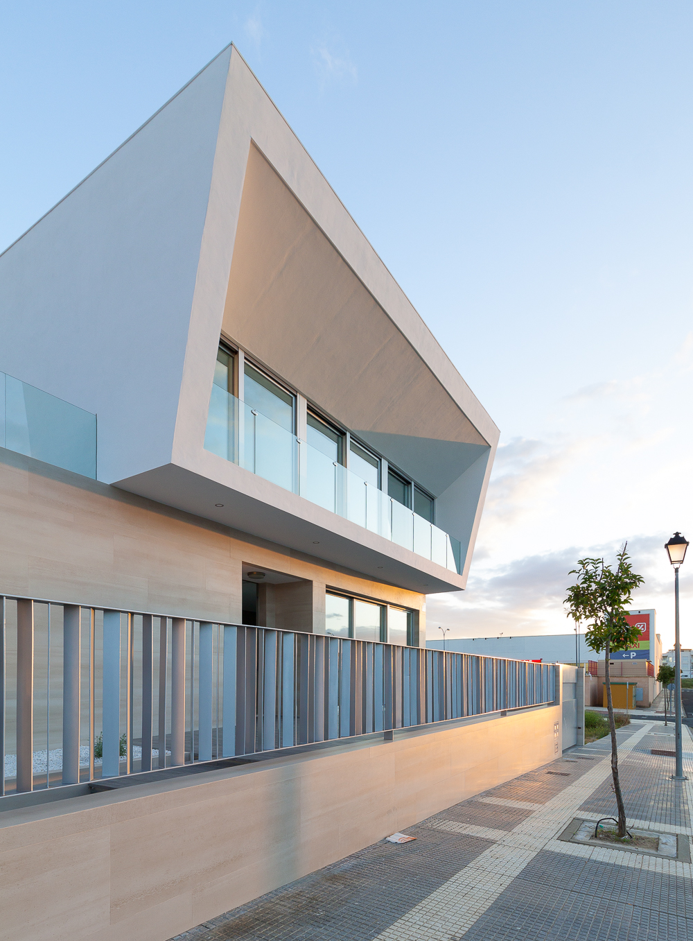 Bezel House - Architect Magazine