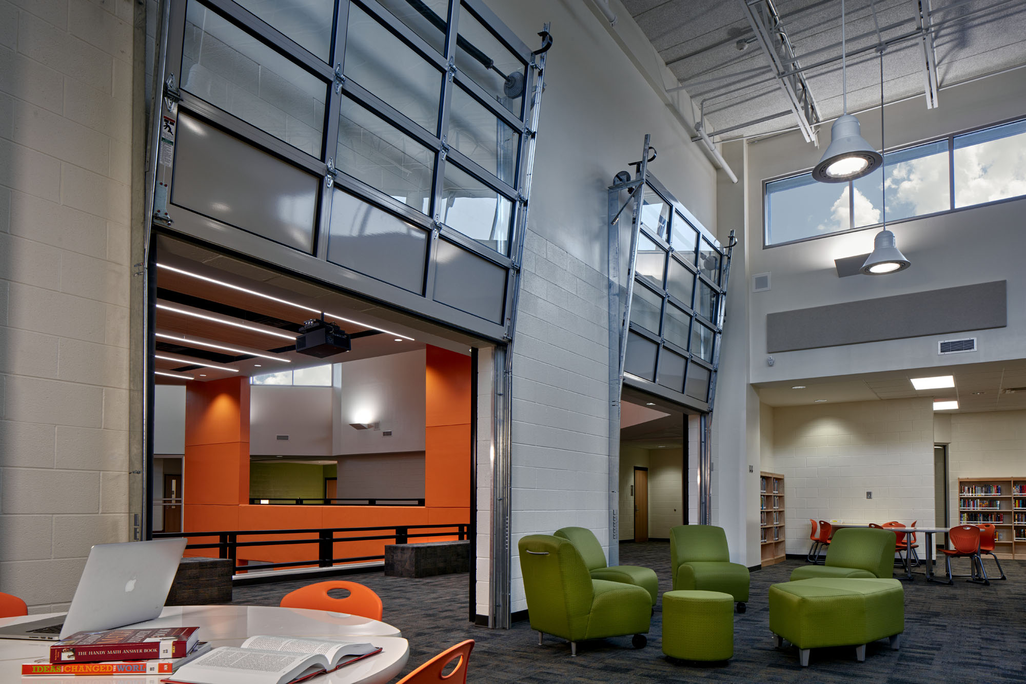 Architectural Innovations for Immersive Learning Environments in K-12 ...