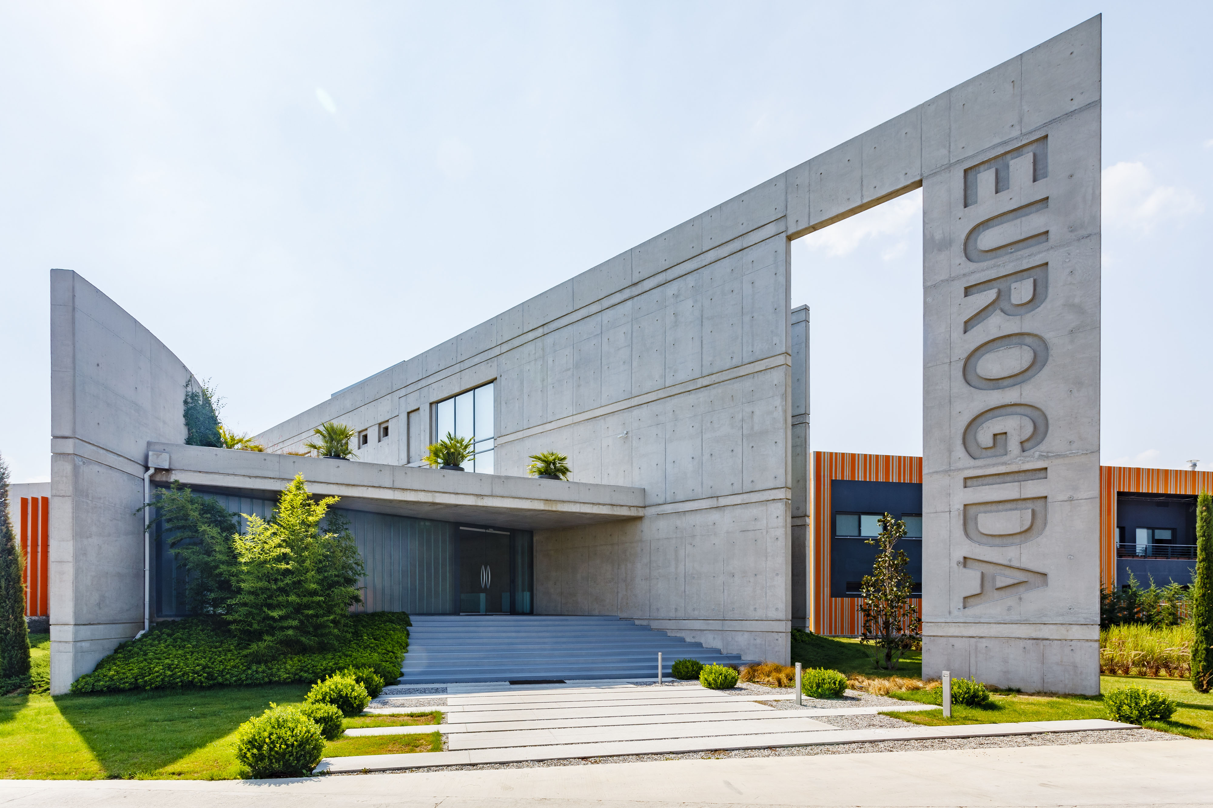Eurogida Administrative Building - Architect Magazine