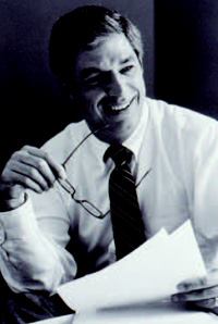 Sheldon Fox Dies at 76