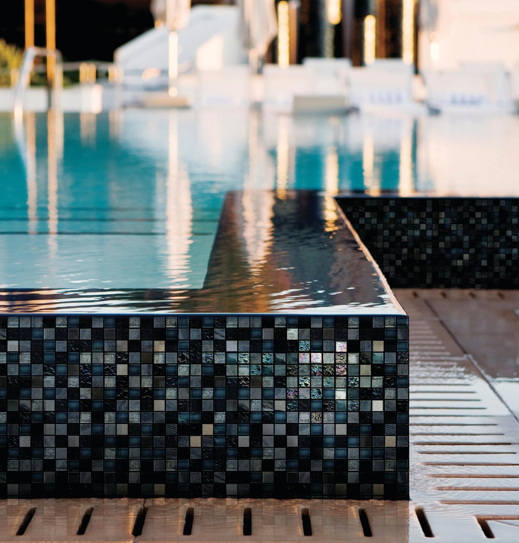 Onix Glass Mosaic Tile