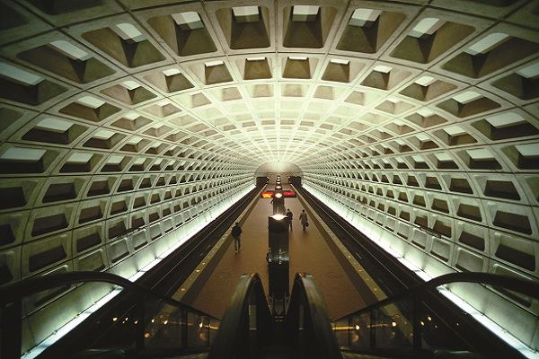 Metro Architect Plans to Revise Harry Weese Station Design