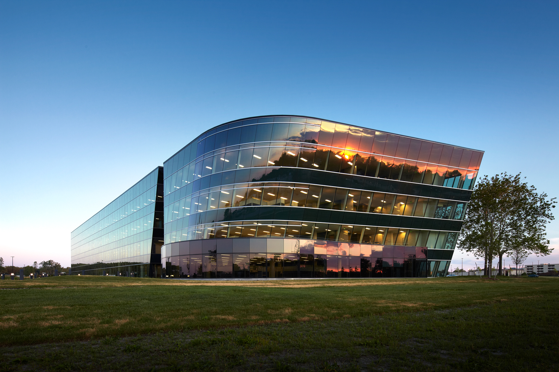 BAE Systems Sterling Heights Facility - Architect Magazine
