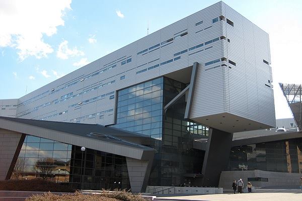 How Our Offices and Campuses Are Shaping Our Homes