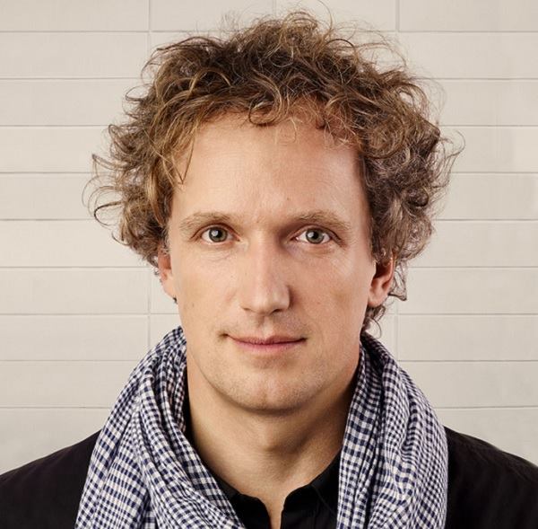 Swiss Designer Yves Behar's Public Office Landscape Furniture Promotes ...
