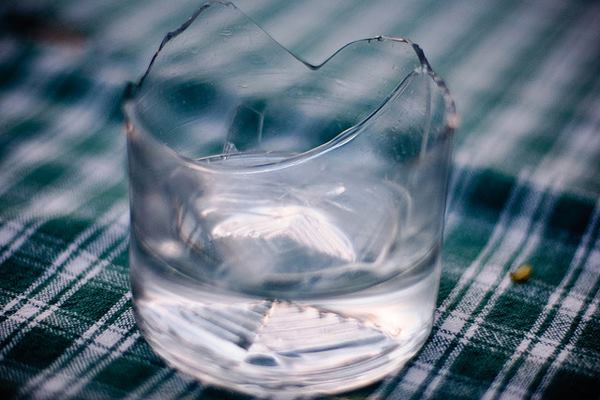 McGill Researchers Develop Bendable Glass