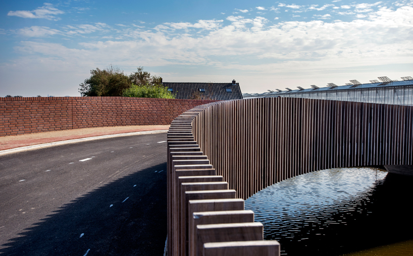 This Week in Tech: Dutch Town Monster Builds a Bat Bridge
