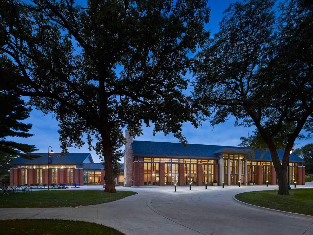 Cornell College Thomas Commons Student Center - Architect Magazine