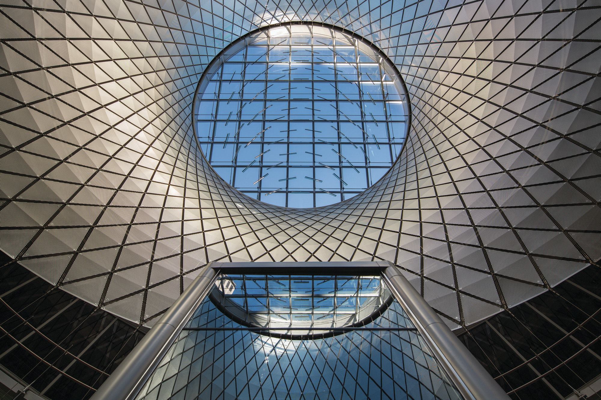 Sky Reflector-Net at the Fulton Center