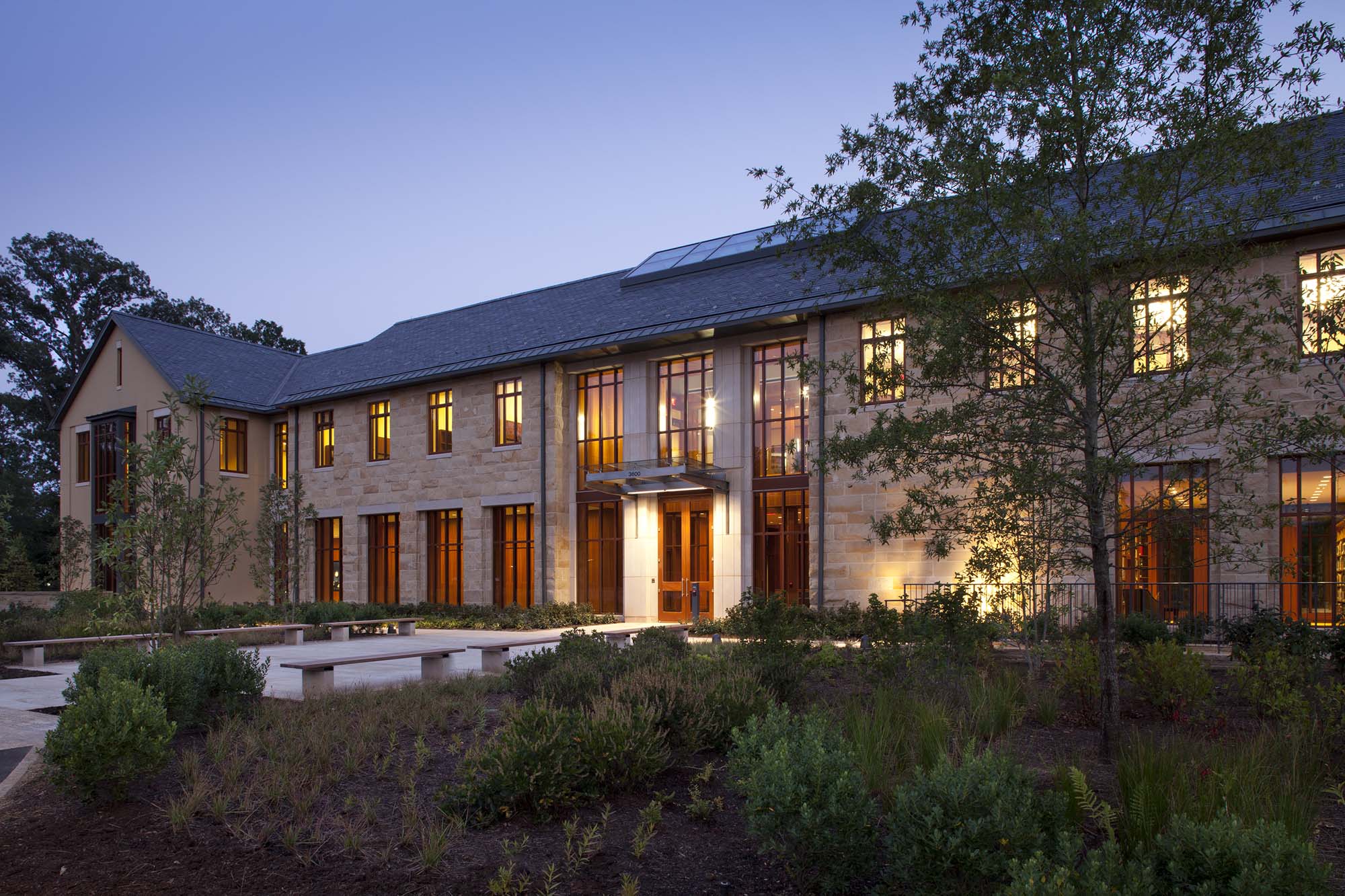 The Fred W. Smith National Library for the Study of George Washington ...