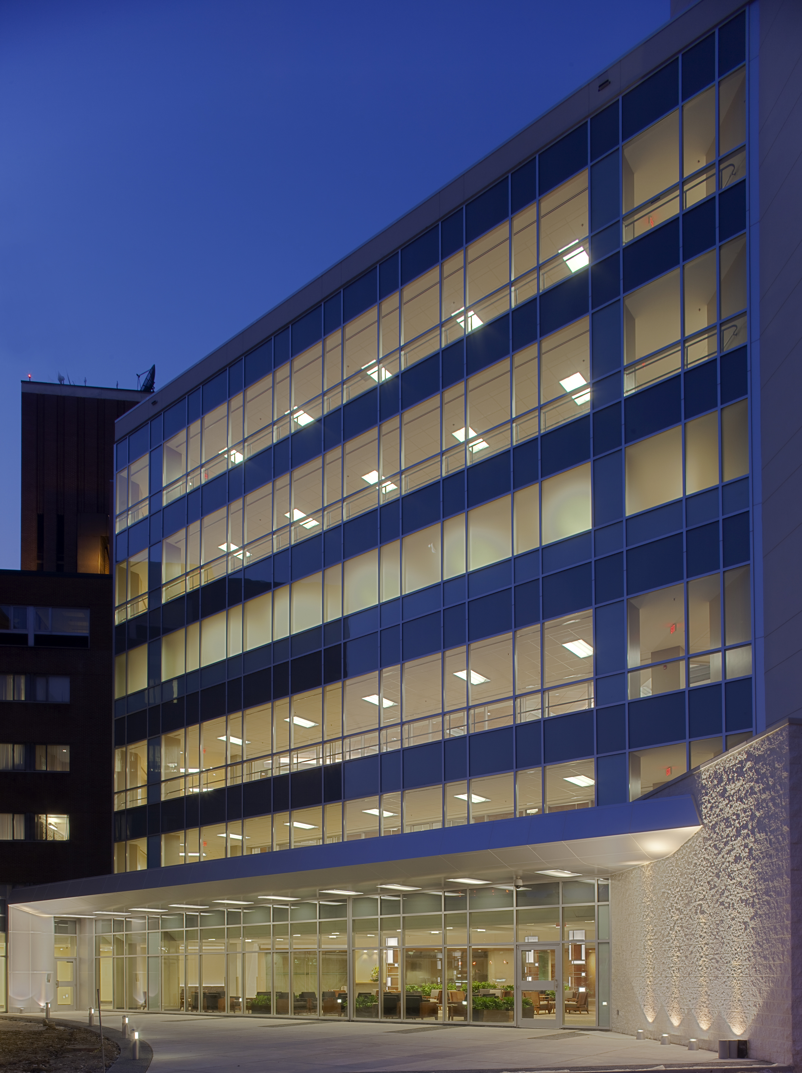 Atrium at Sinai Hospital of Baltimore - Architect Magazine