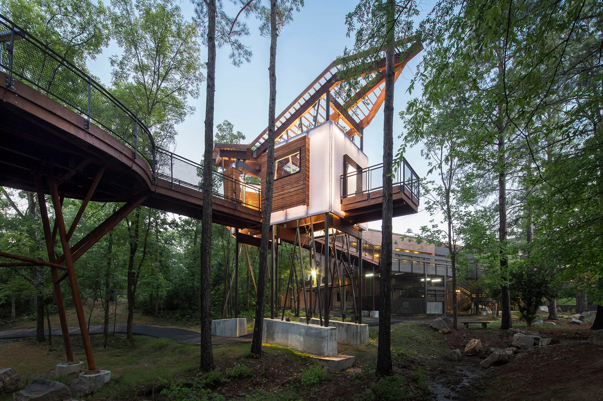 The Mid-America Science Museum Treehouse