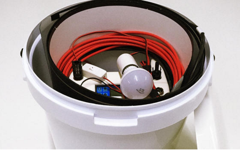 These Portable Solar Panels Fit In A Bucket And Assemble In 2 Minutes