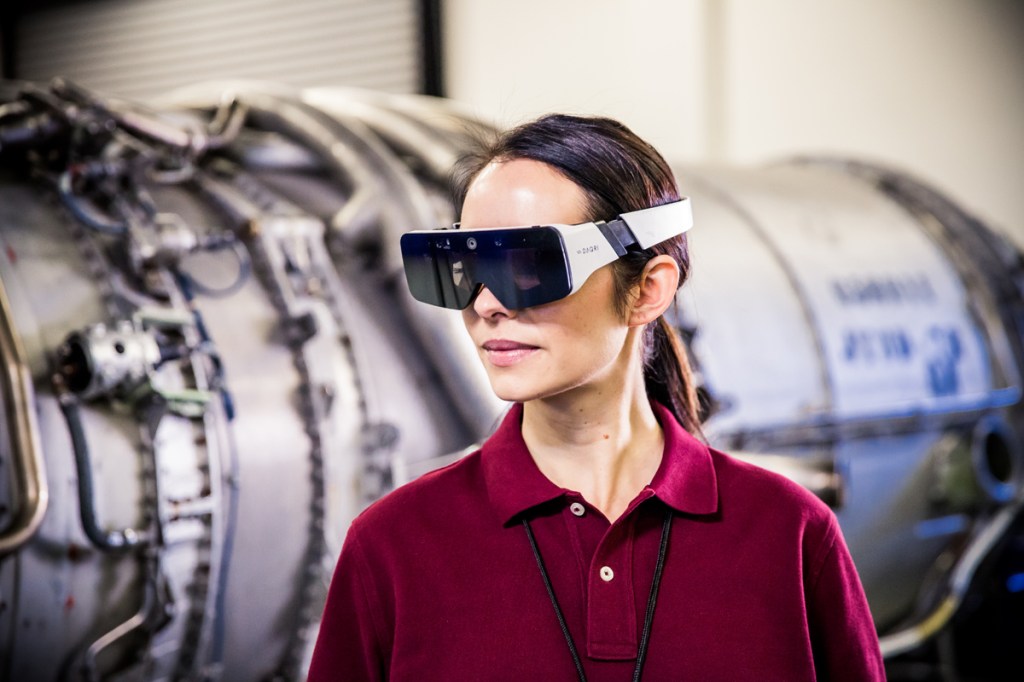 Object of the Moment: Smart Glasses by Daqri