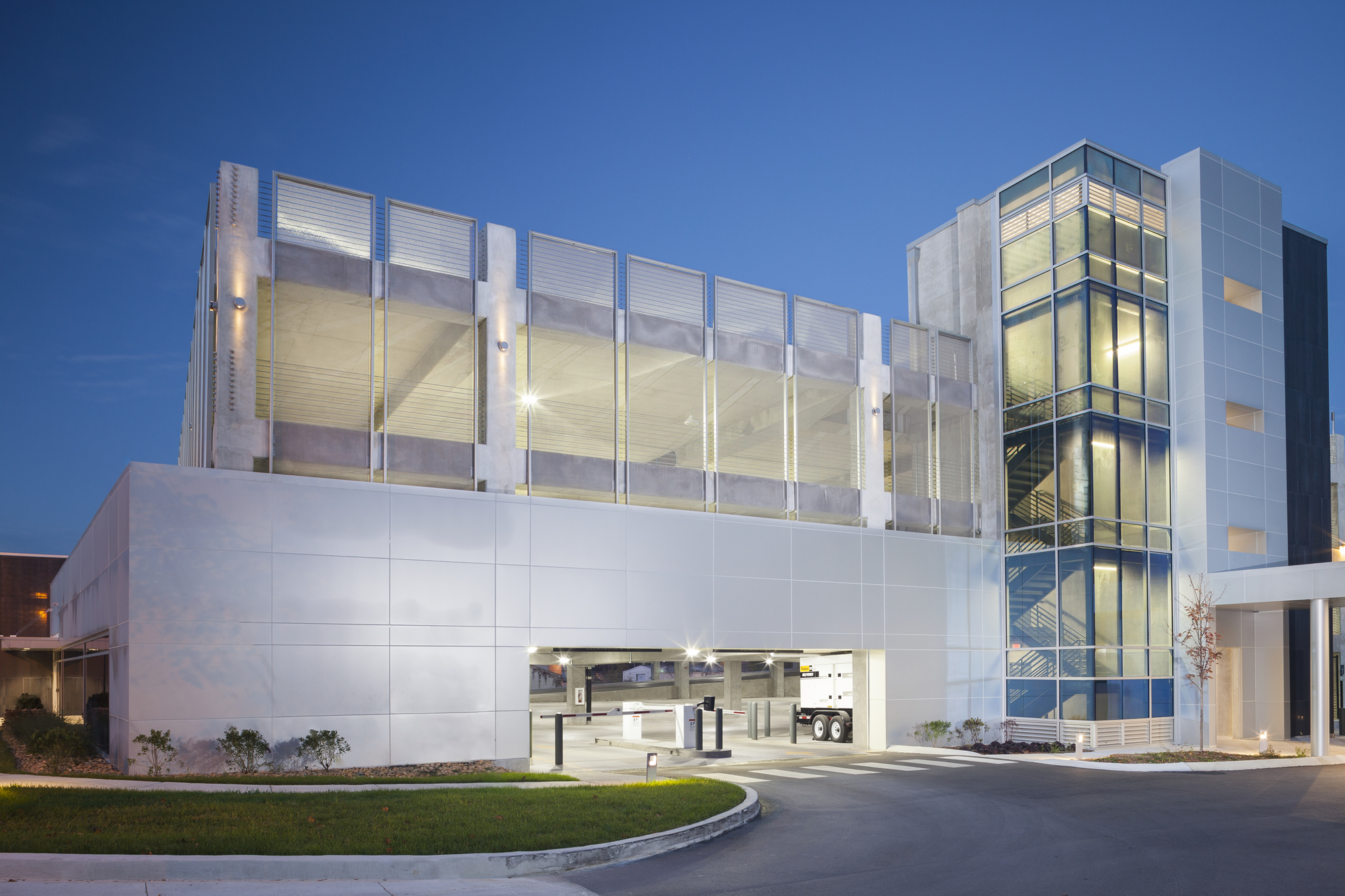 Coiled Wire Fabric Provides Solar Shading with an “Aged” Aesthetic