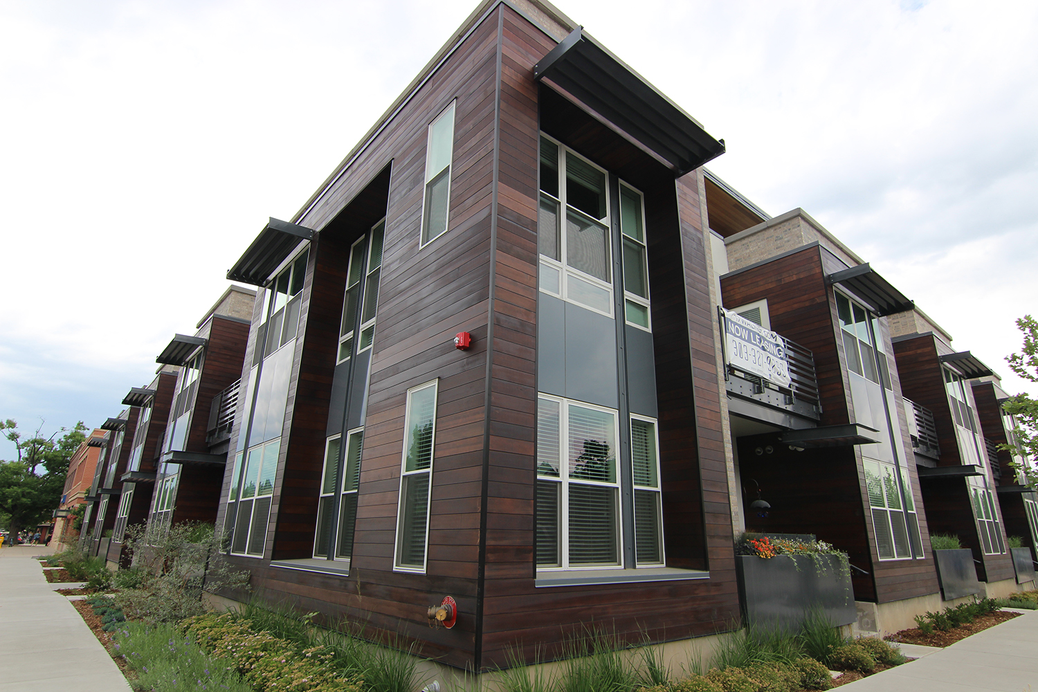 Going Modern? Check Out New Interior Aluminum Trim Options