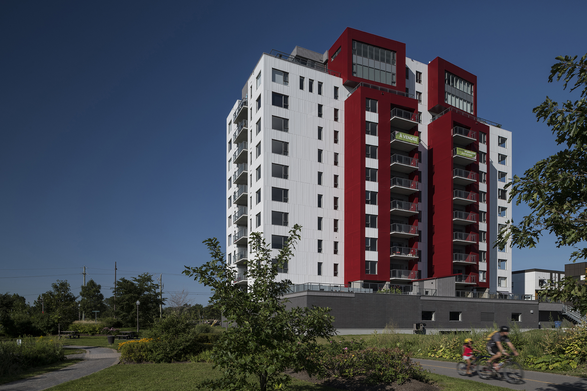 Mid-Rise Housing that Goes Beyond Code