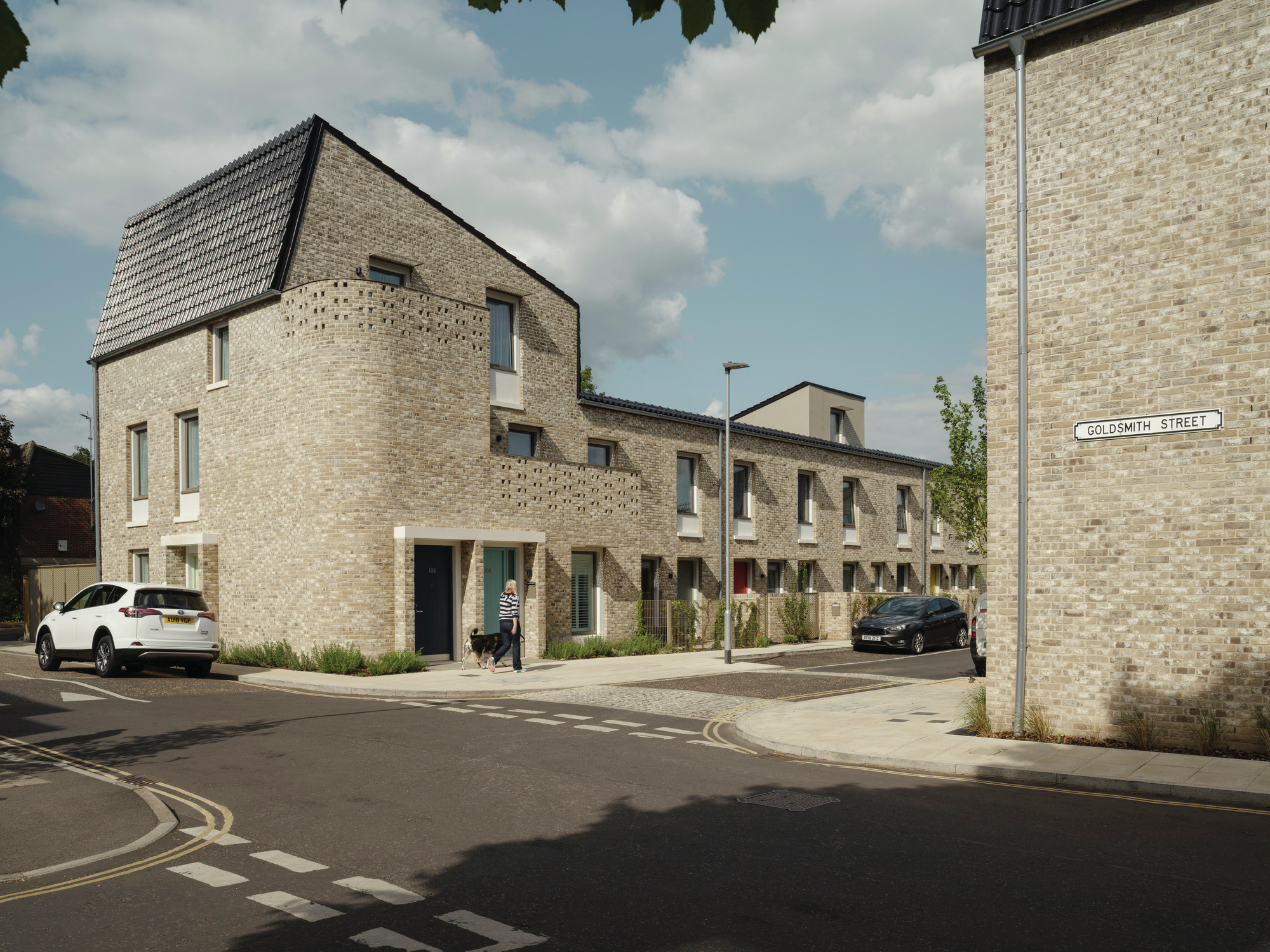 Goldsmith Street Wins RIBA's 2019 Stirling Prize and Inaugural Neave ...