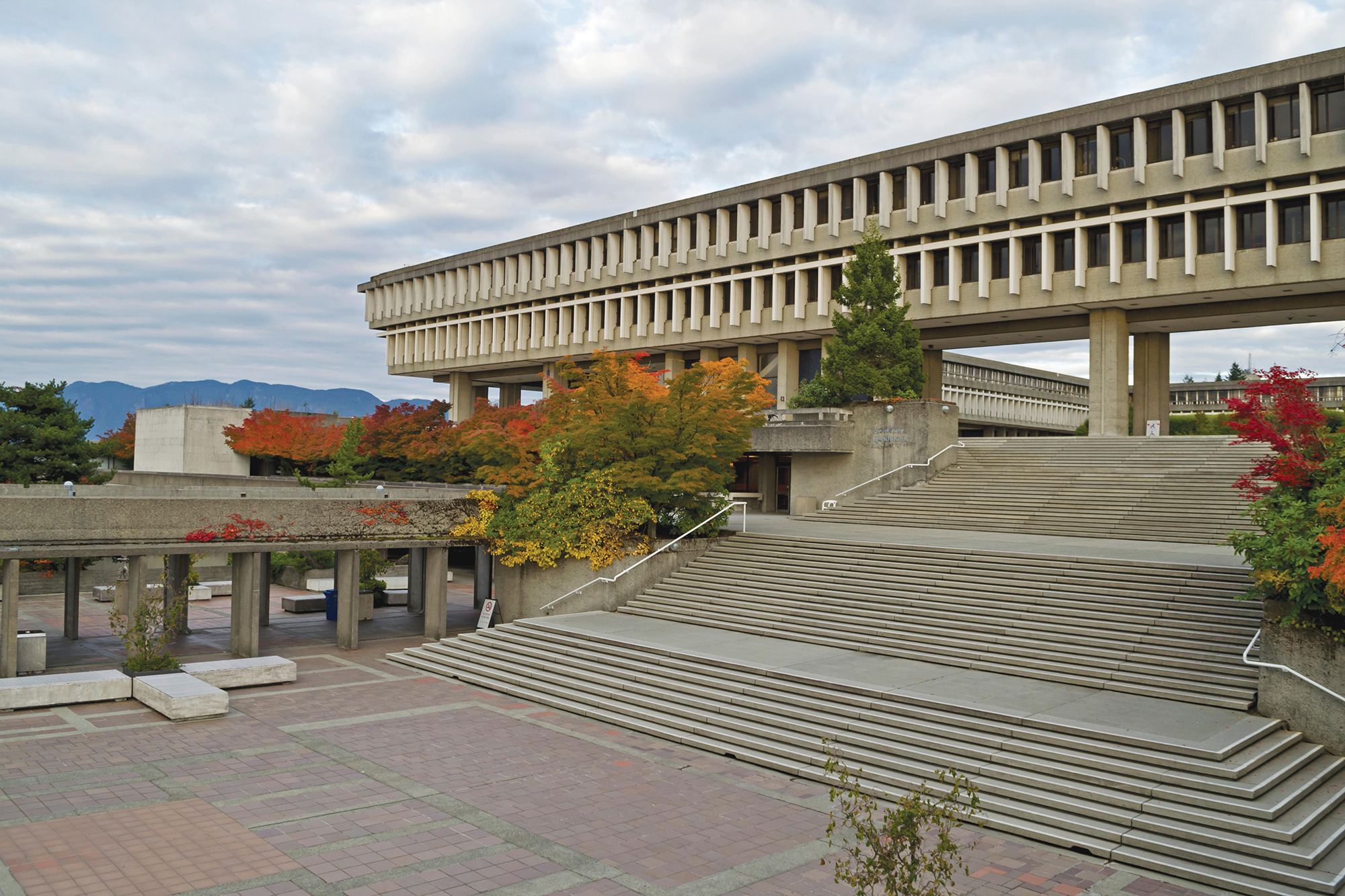 A Brief History of Recent Canadian Architecture