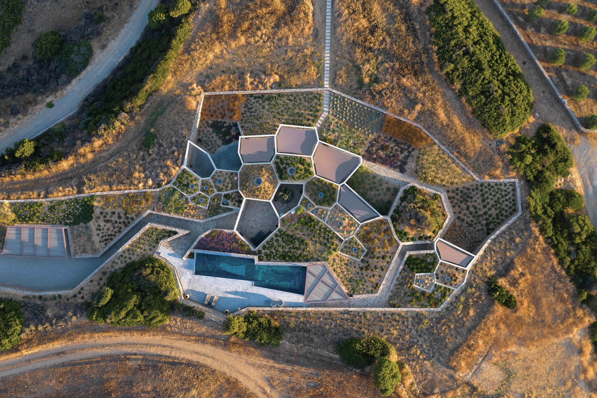 Hourglass Corral - Architect Magazine