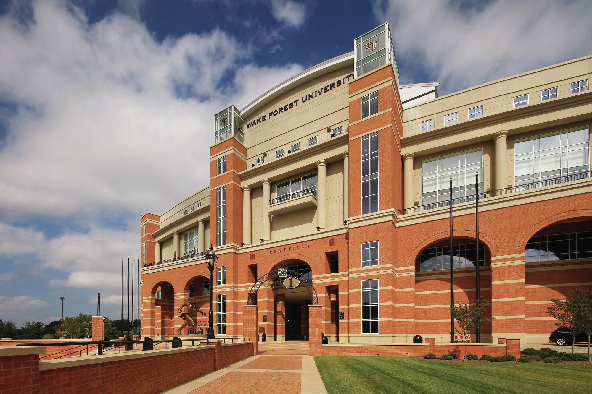 Michael Graves Architecture Acquires Walter Robbs Callahan & Pierce ...