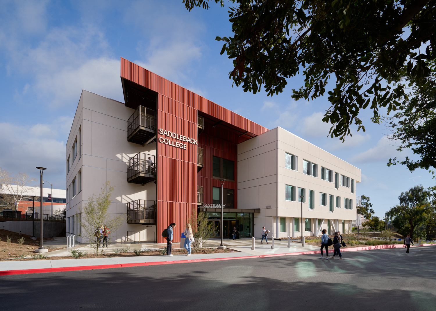 Saddleback College Gateway Building - Architect Magazine Saddleback College Gateway Building - Architect Magazine