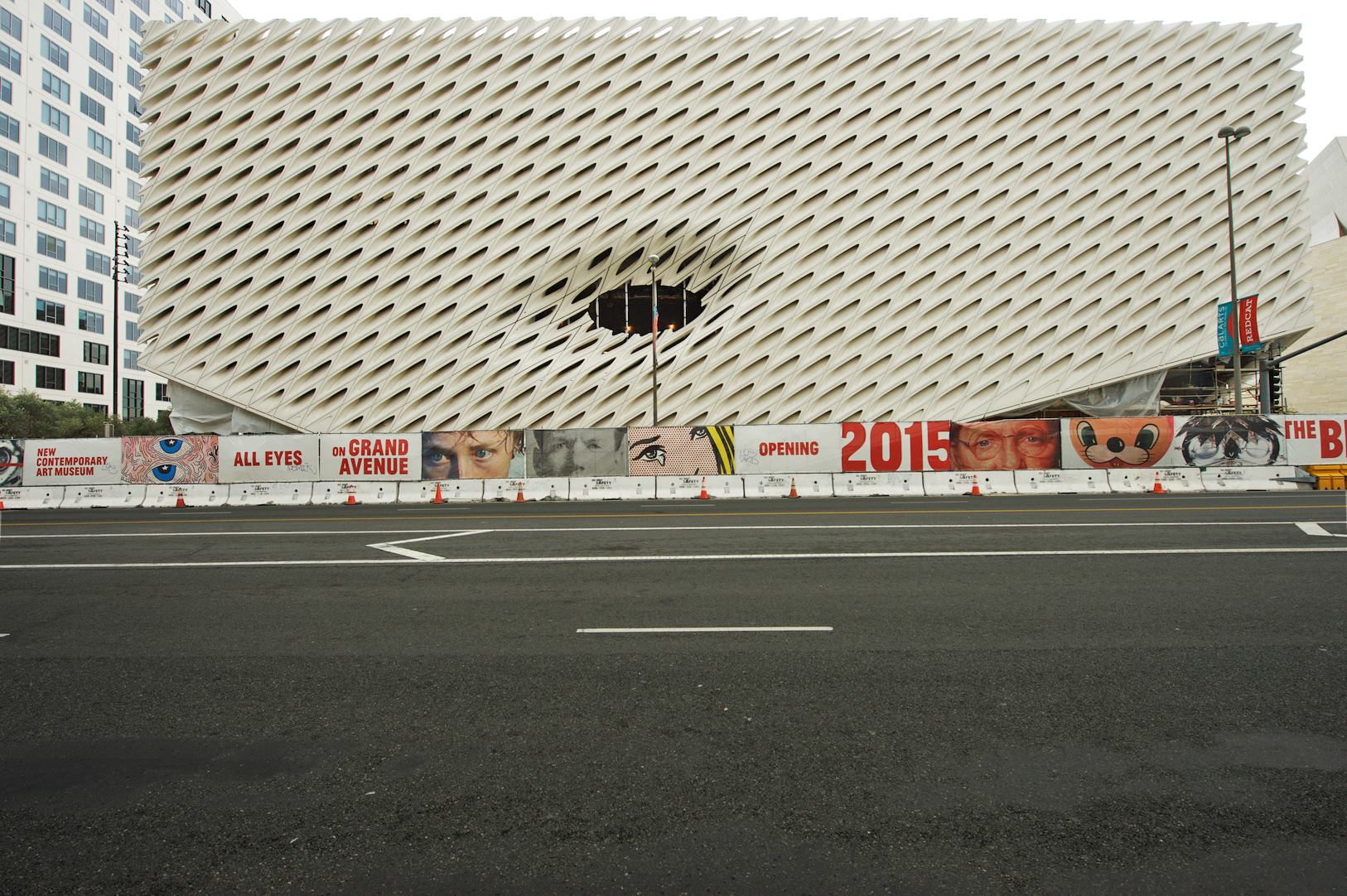 The Broad Unveils the Veil and the Vault