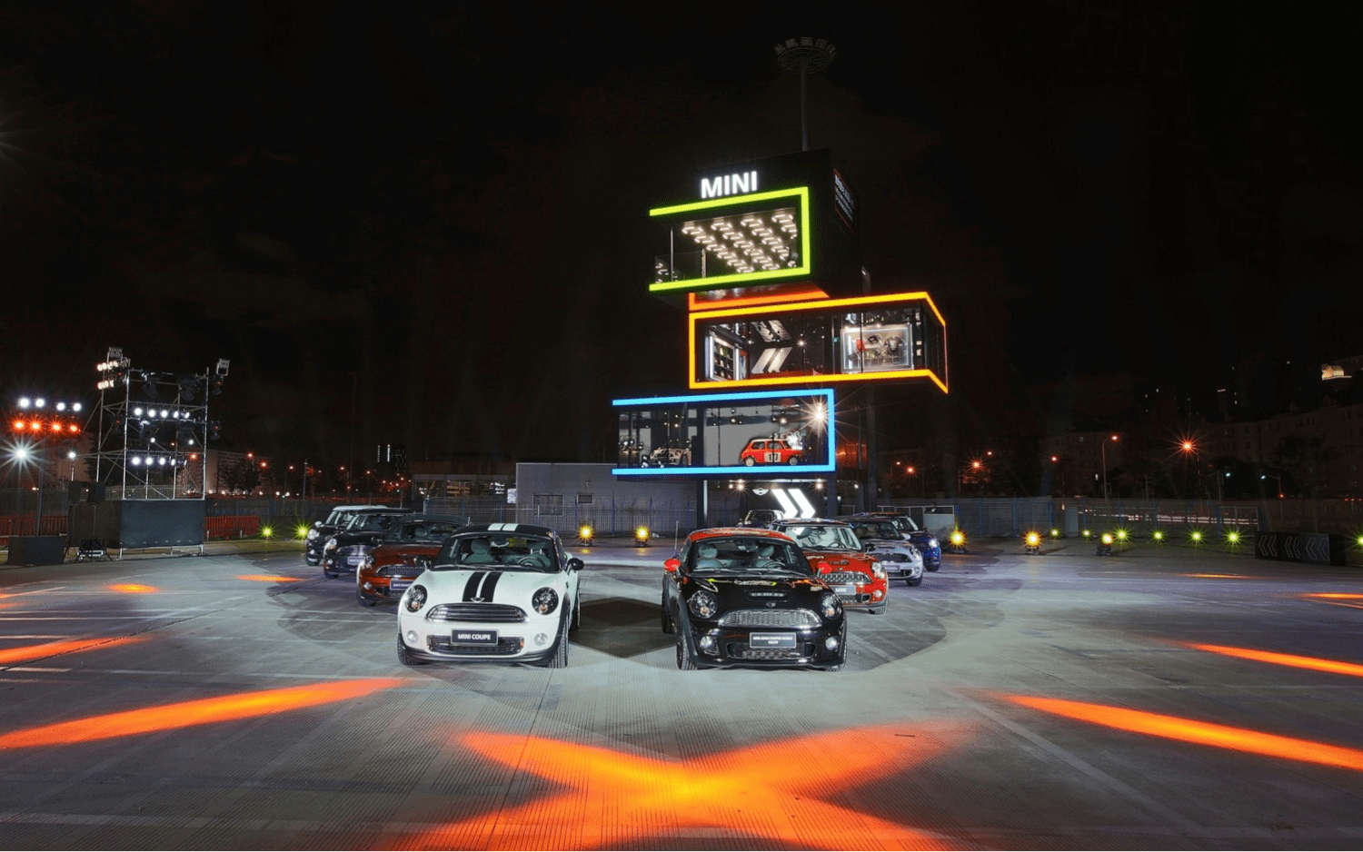 MINI Experience Center - Architect Magazine