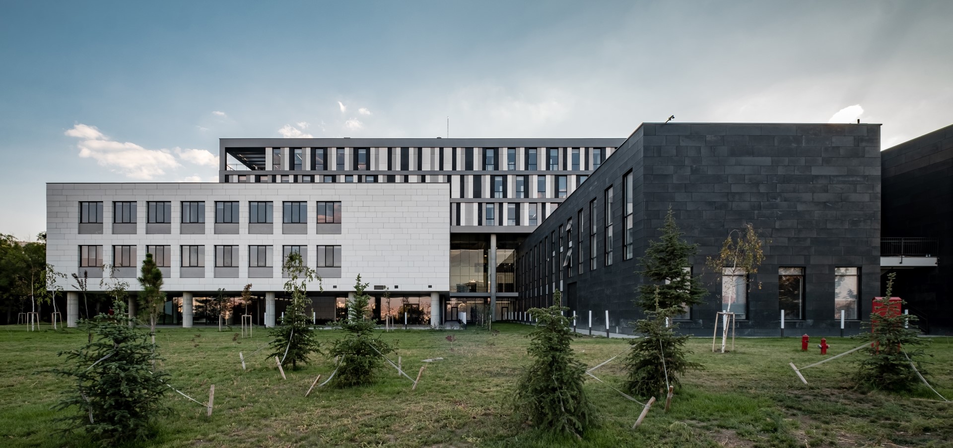 Military Academy Laboratory Centre - Architect Magazine