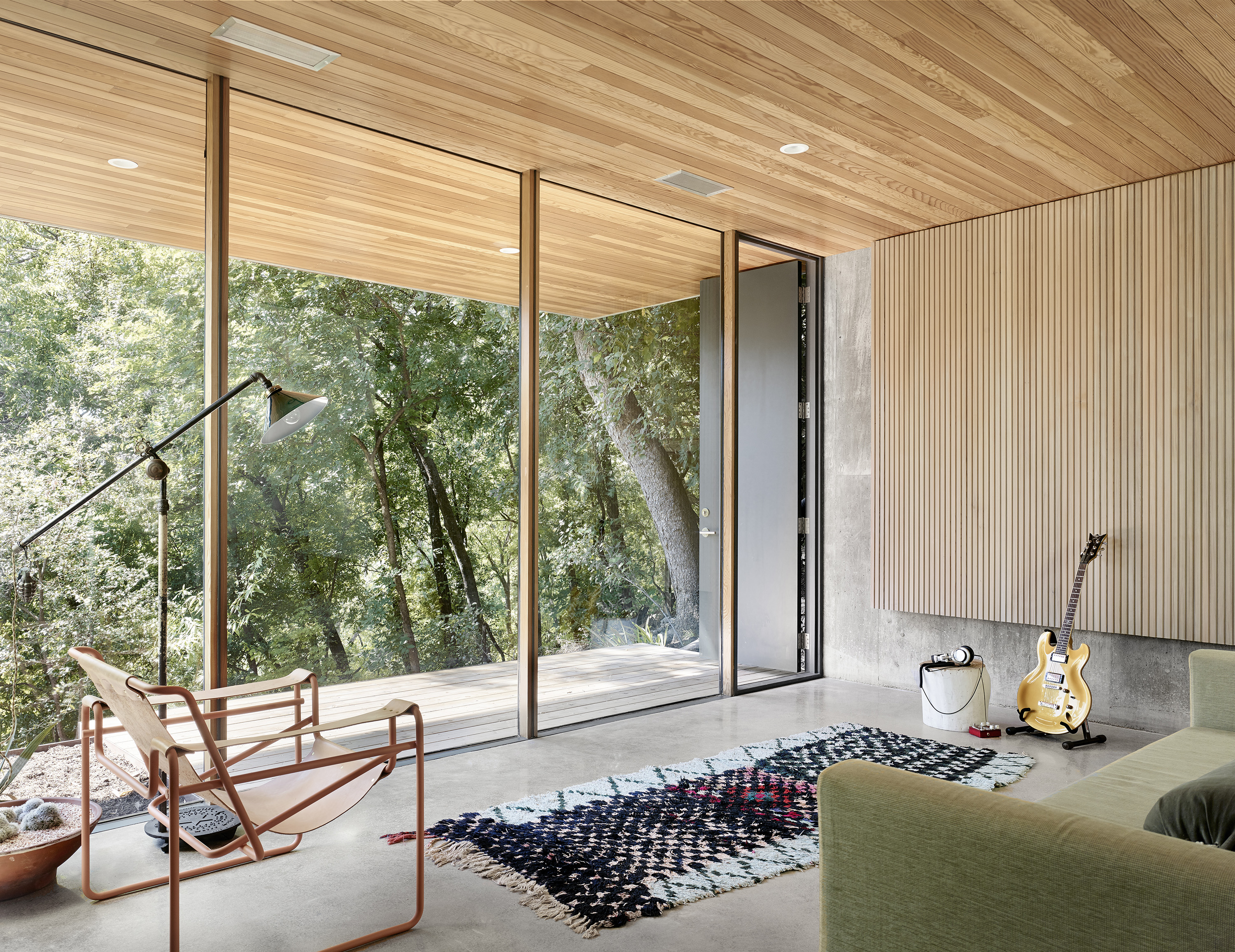 Nine Window Wall Projects That Provide Ideal Indoor/Outdoor Living