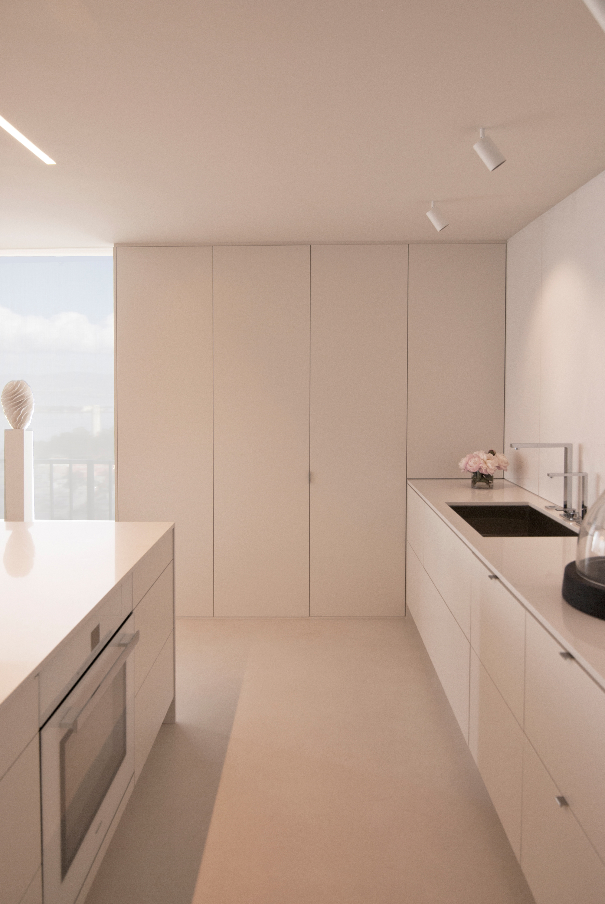 Midcentury Minimal Studio - Architect Magazine