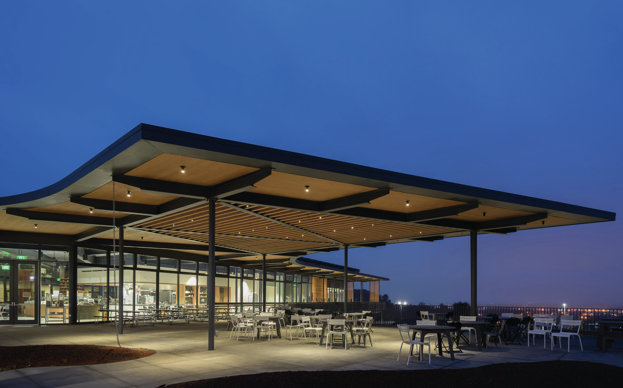 Sonoma Academy’s Janet Durgin Guild and Commons - Architect Magazine