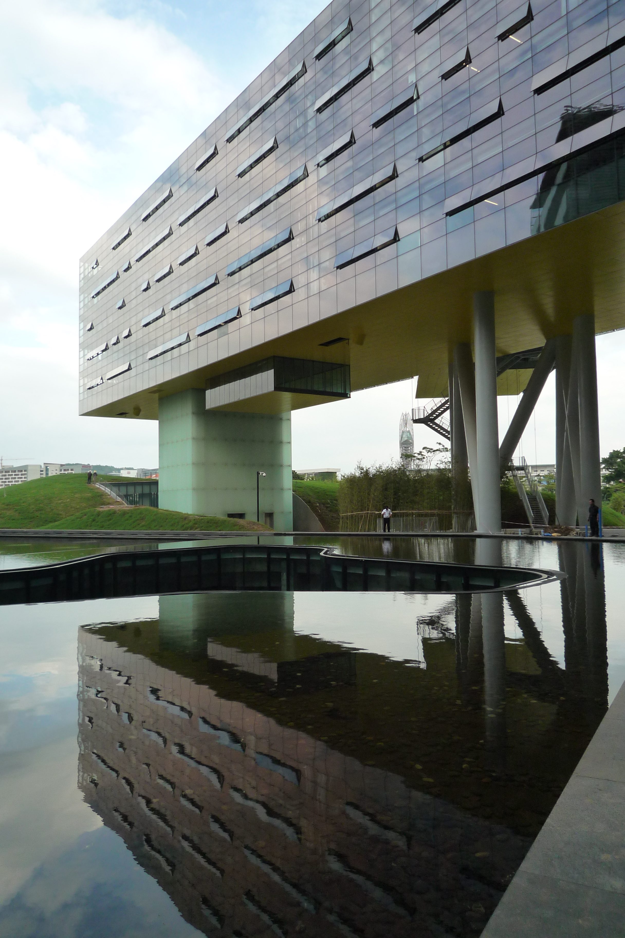 Horizontal Skyscraper - Vanke Center - Architect Magazine