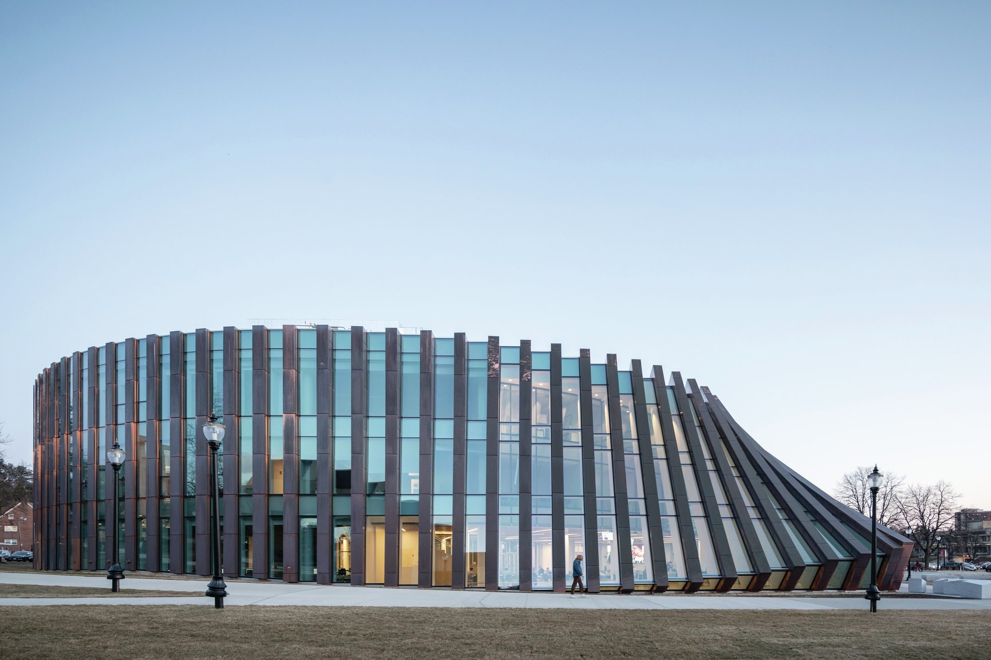 Isenberg School of Management Business Innovation Hub - Architect Magazine