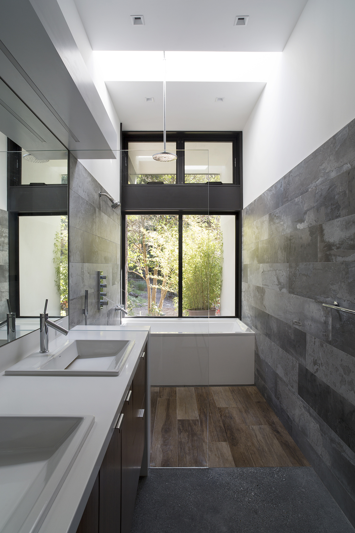 Modern Atrium House - Architect Magazine