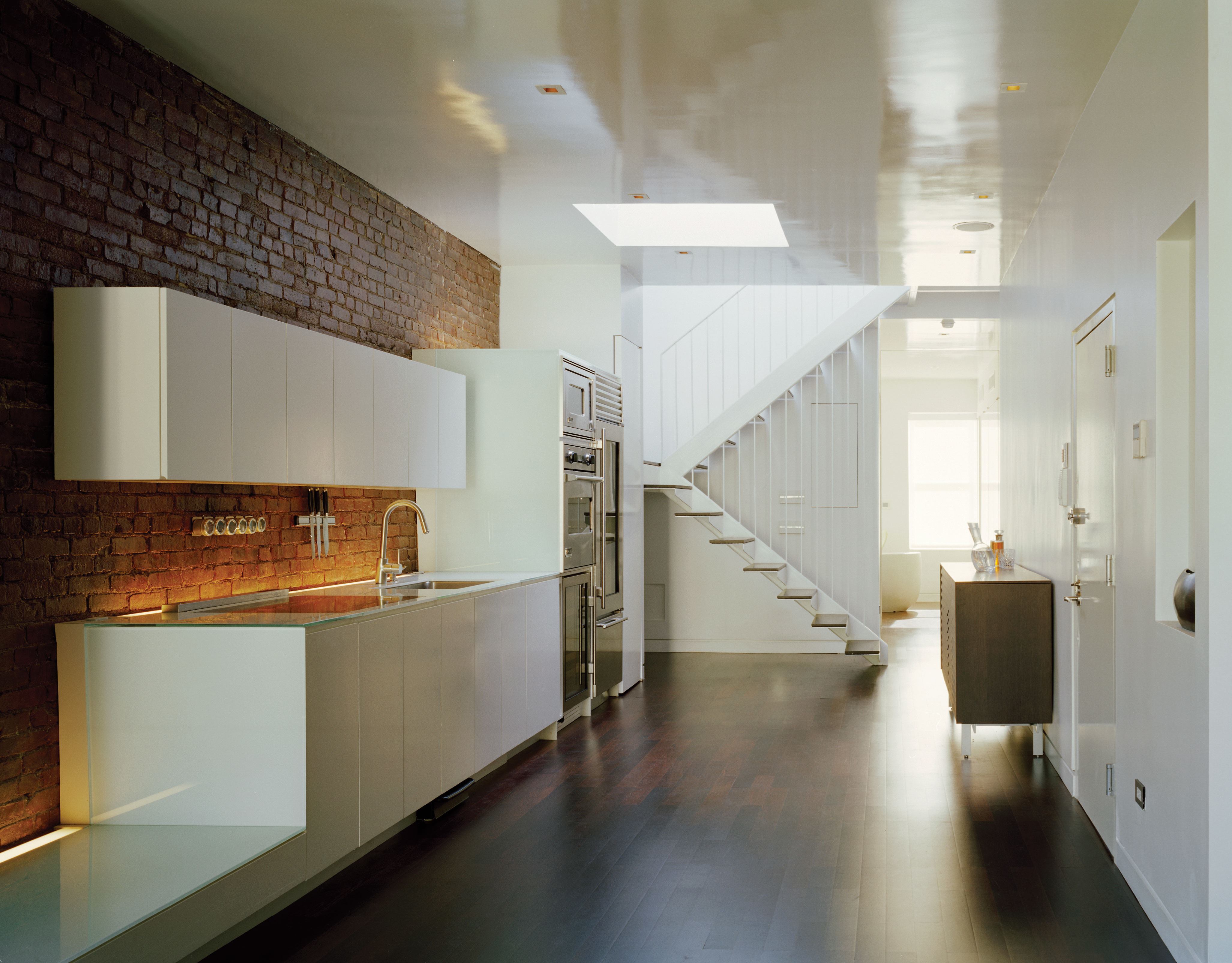 Five Solutions for Renovating Row Houses