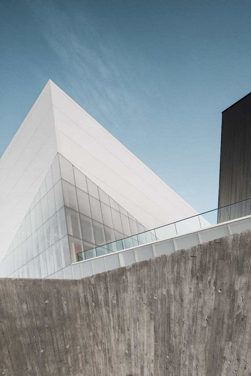 Complexe Sportif de Saint-Laurent - Architect Magazine