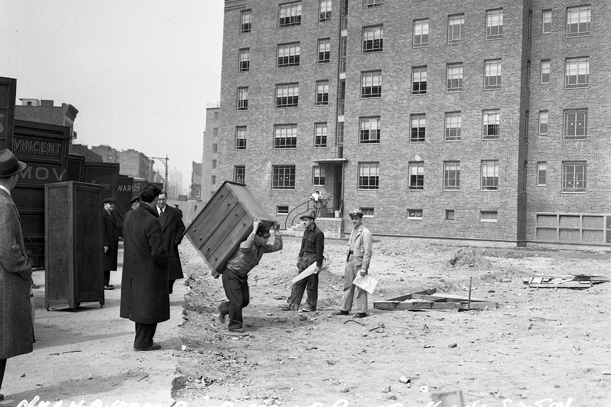 Living in America: Frank Lloyd Wright, Harlem, and Modern Housing