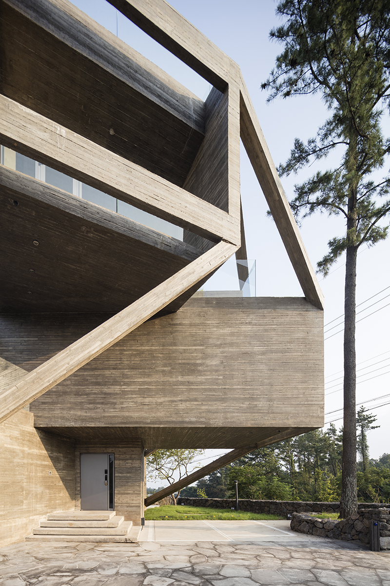 Simple House - Architect Magazine