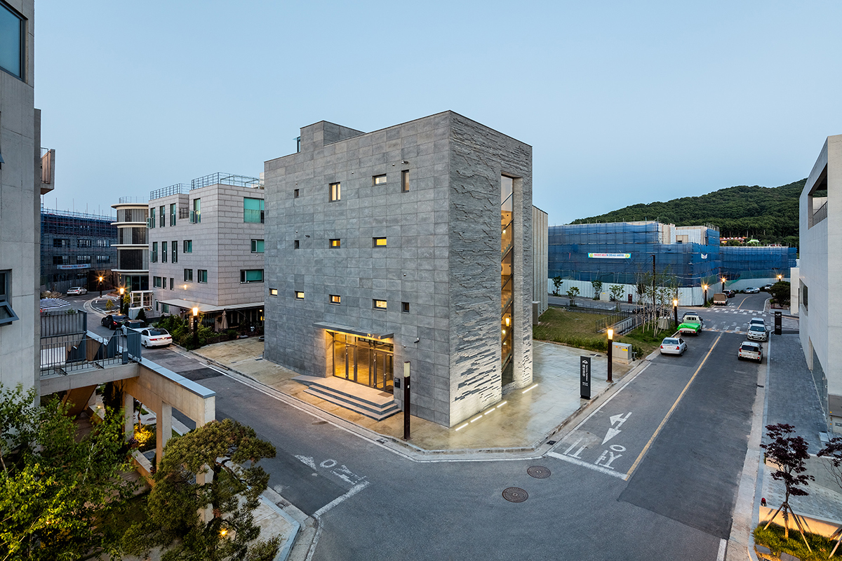 Rainbow Building - Architect Magazine