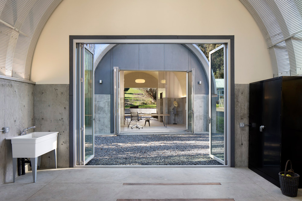 Bloomfield Artist's Studio & Garage - Architect Magazine