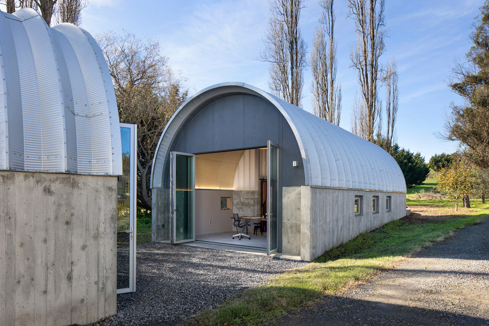 Bloomfield Artist's Studio & Garage - Architect Magazine