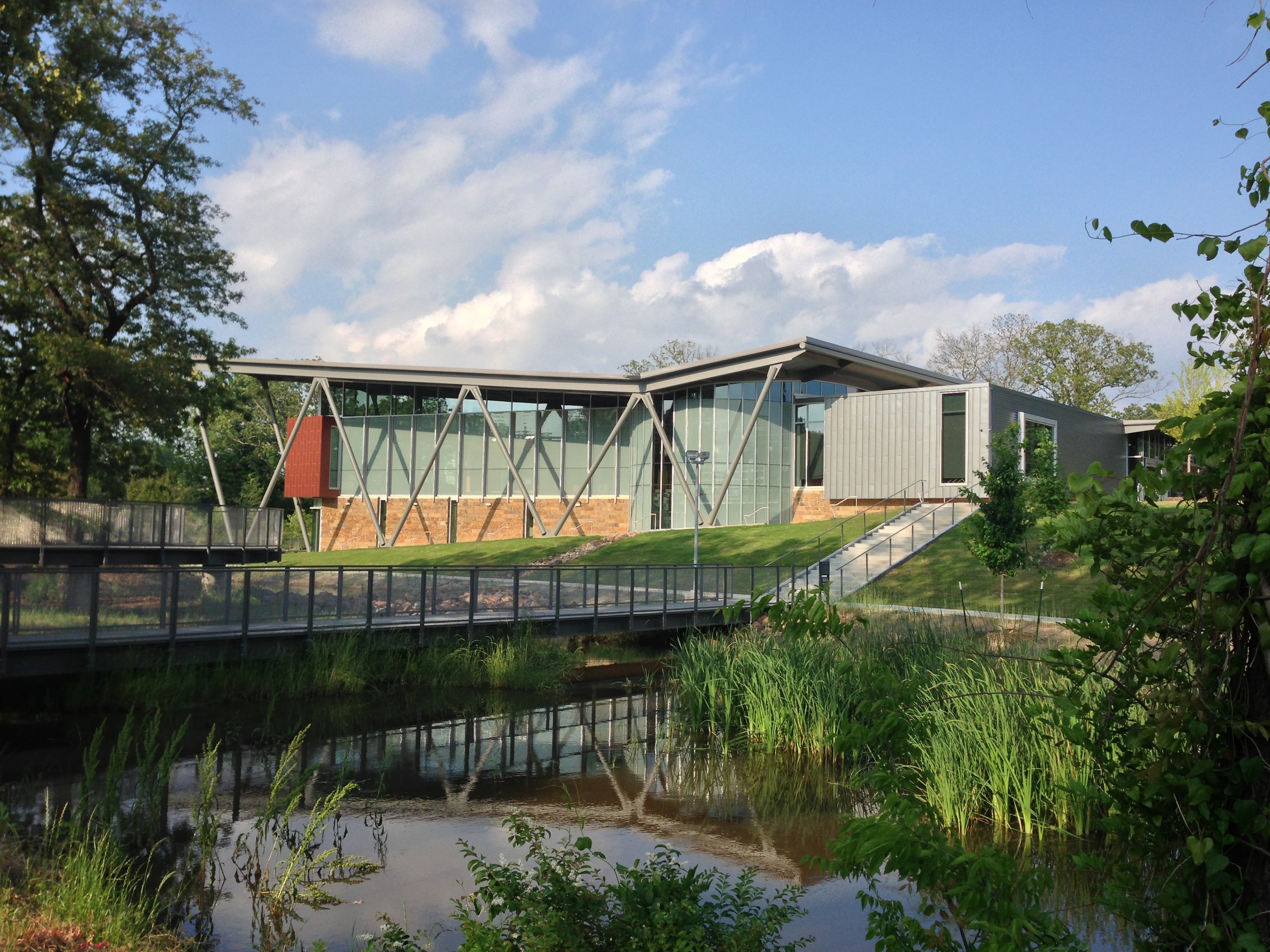 Hillary Rodham Clinton Children's Library and Learning Center ...