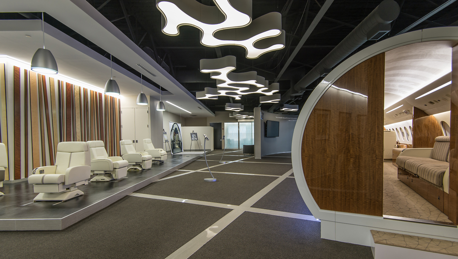 Dassault Falcon Jet Corporation North American Headquarters - Showroom ...