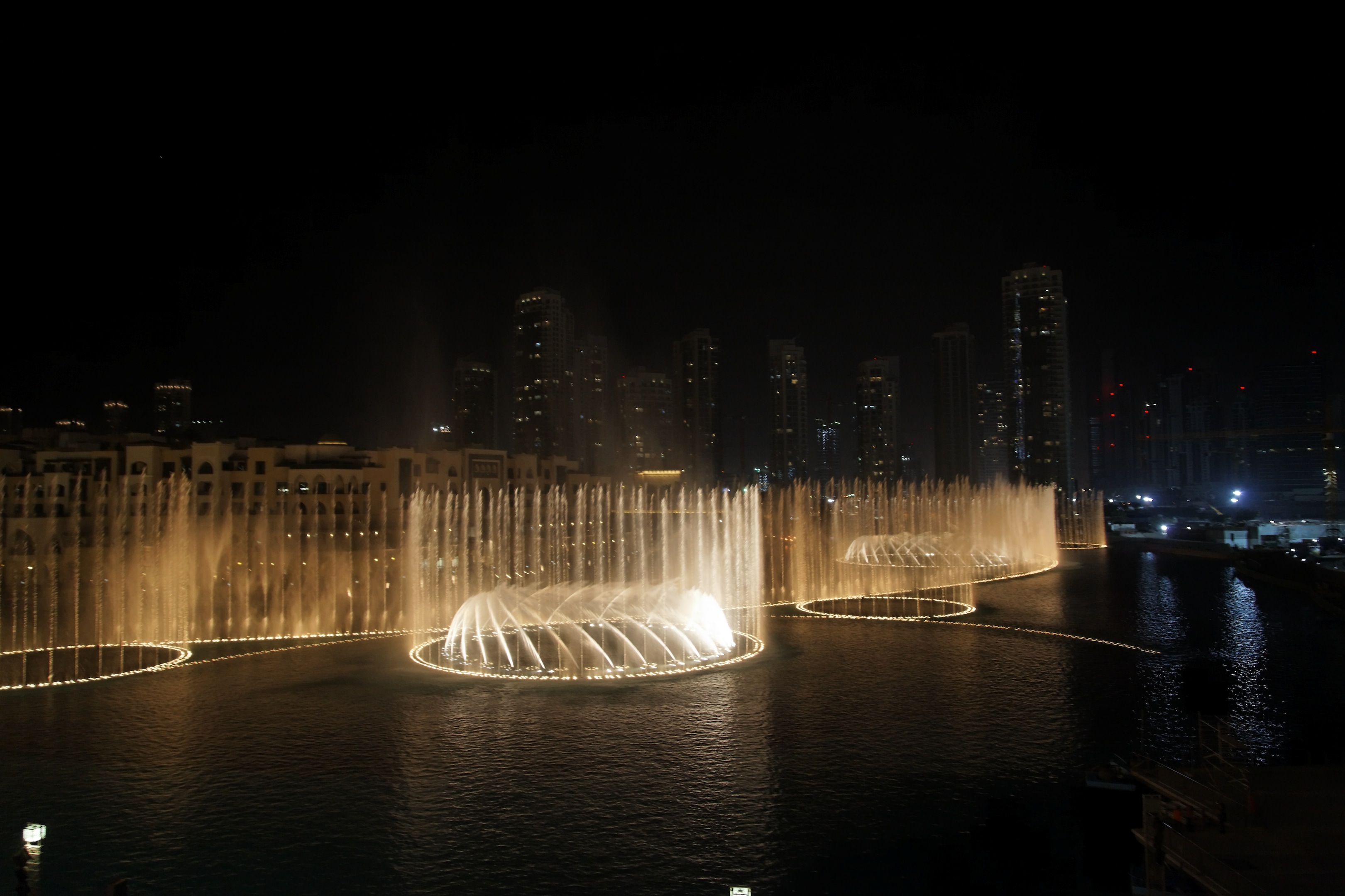 The Dubai Fountain - Architect Magazine