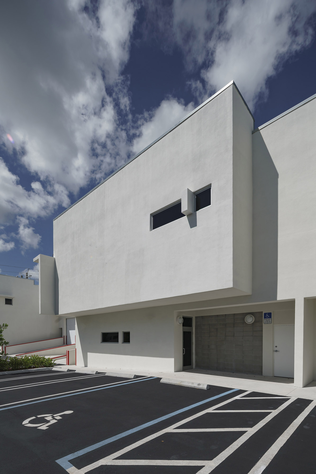 Warehouse Complex - Architect Magazine