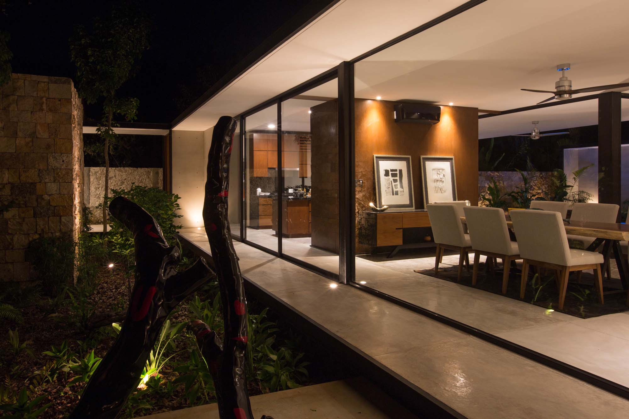 PM House - Architect Magazine