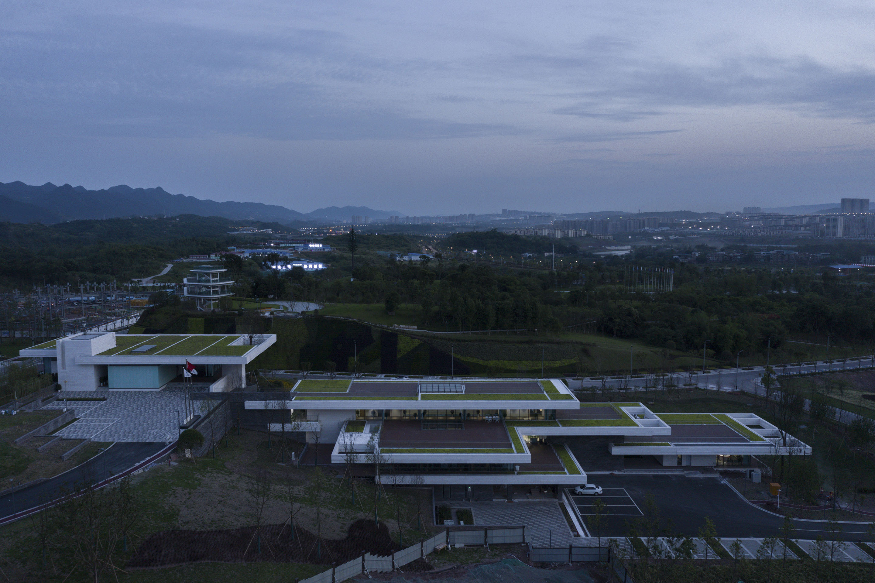 Chongqing Liangjiang New District Comprehensive Command Center ...