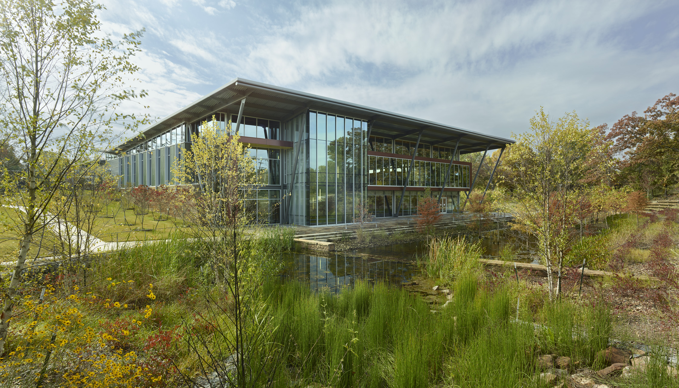 Hillary Rodham Clinton Children's Library and Learning Center ...