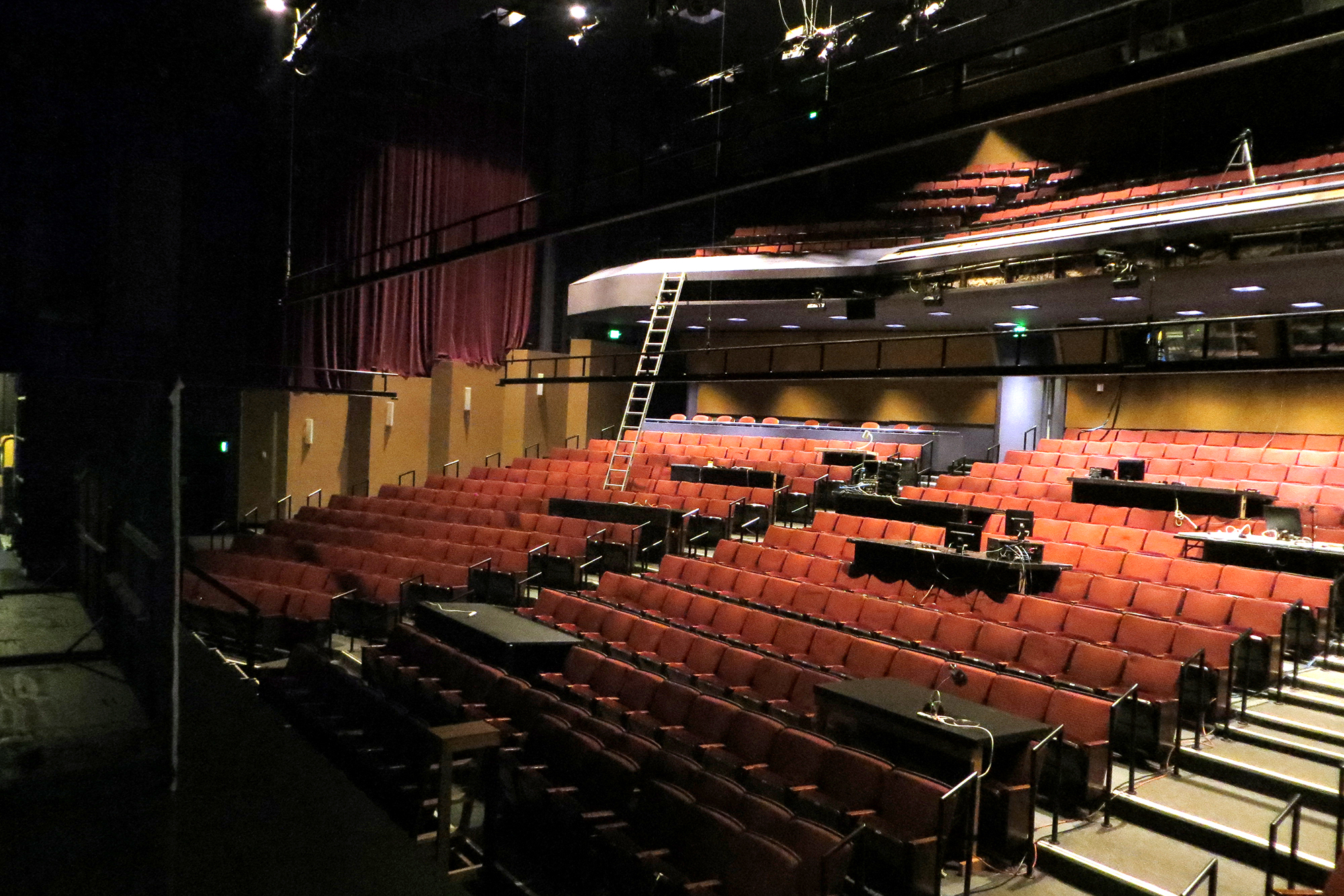 Award: Performative Millwork at Alliance Theatre, Realized Through ...